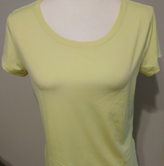 Under Armour | Tops | Pale Yellow Under Armour W Mesh Back Tag Gone But ...